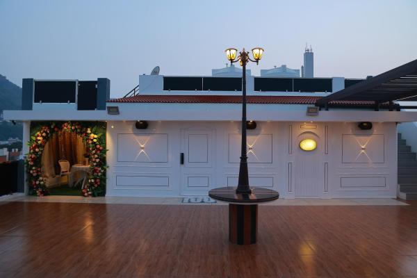 Mavloakh Luxury Stay - Vijayawada