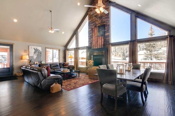 Group Ski Getaway Near The Base Of Chairlift 8! - Brian Head, UT