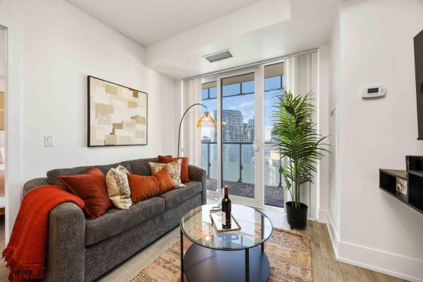 Condo By Cn Tower & Rogers Centre - Toronto, ON