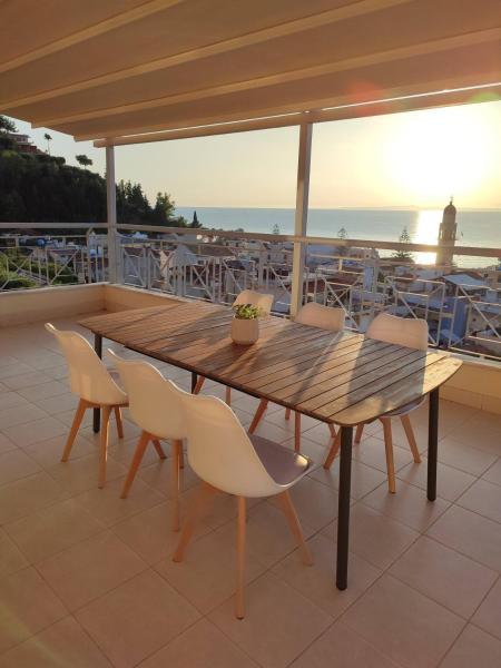 Stargaze Apartment With Sea View By Mindyourvilla - Kalamaki