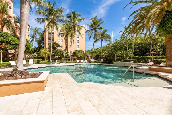 Gated Resort Condo By Hard Rock & Aventura Mall! - Aventura, FL