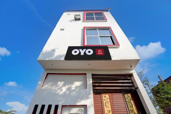 Hotel O Sky Guest House - Lucknow