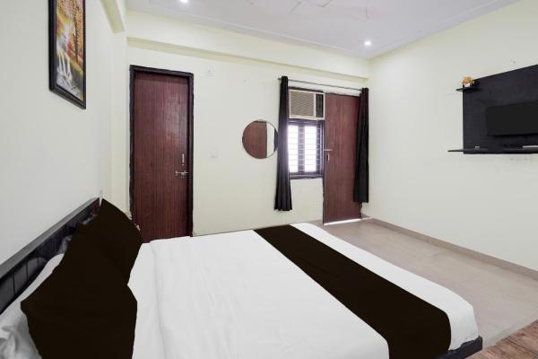 Hotel O Tree Inn - Noida