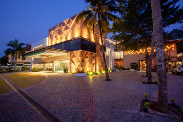 Hotel Gentleman Plaza - Alappuzha