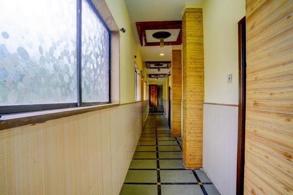 Hotel O Royal Inn - Kalyan