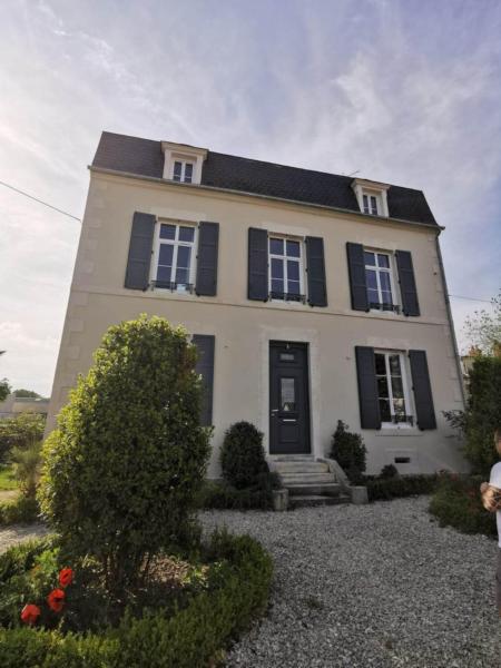 Le Cocon Nivernais Grande Maison 14 Pers Avec Spa Piscine Et Aire De Jeux - Nevers