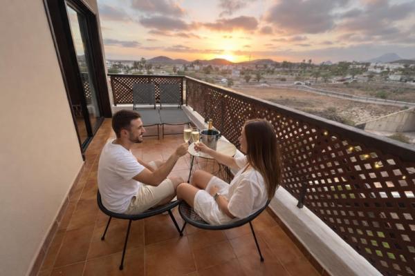 Hygge Home With Seaside ,Heated Pool And Golf-view Balcony - Tenerife