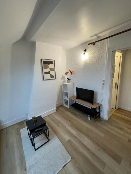 Cozy, Fully Equipped Apartment - Downtown Rouen - 3 People - Bois-Guillaume