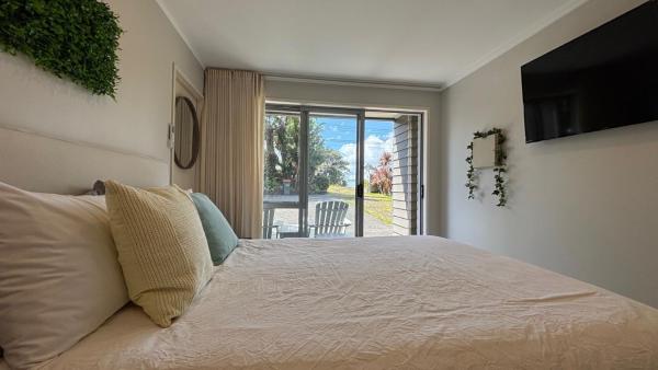 Peace And Quiet On The Beautiful North Shore - Auckland