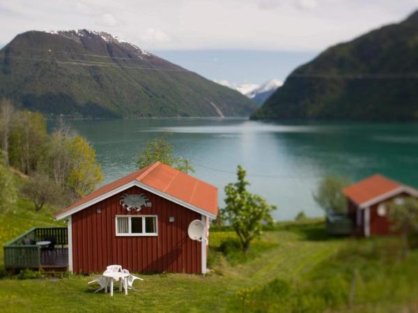 2 Person Holiday Home In Balestrand - Vangsnes