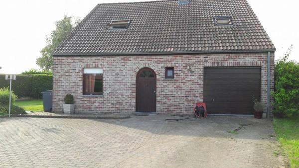 At The Villa - Tournai