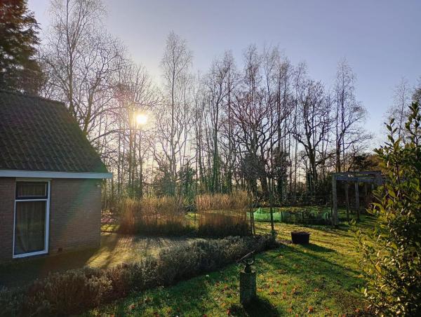 Ruim Huisje Op Een Prachtige Plek - Drachten