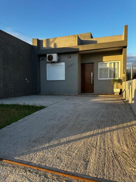 Casa Completa Em Capão Da Canoa - óTima Localização - Xangri-Lá