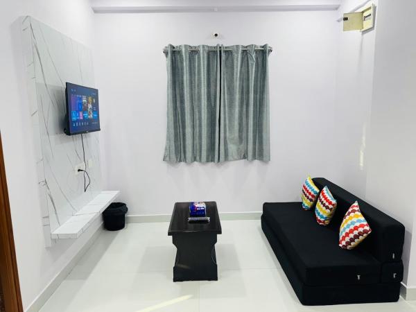 Penthouse Peace 1bhk Penthouse In Kondapur - Hyderabad