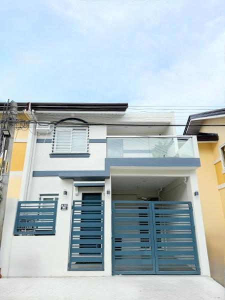 The Tuscan Townhouse - Tarlac