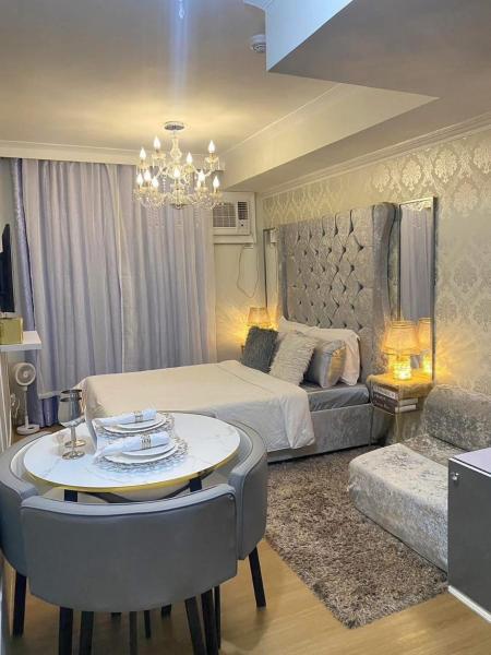 Luxury Suites Tagaytay Staycation - Tagaytay