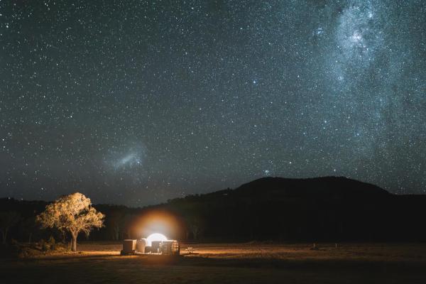 Captain Moonlite Bubbletent At Mirumiru - Tenterfield