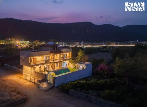 The Binclave By Stayvista - 3bhk Villa With Home Theatre & Jacuzzi - 자이푸르