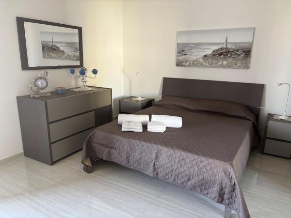 Casa Maria Costa Blu - Carini