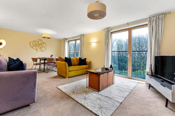 Central Mk 2-bed, Ideal For Work Stays - Milton Keynes