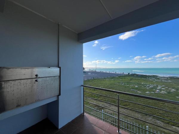 Boardwalk 11 - Struisbaai