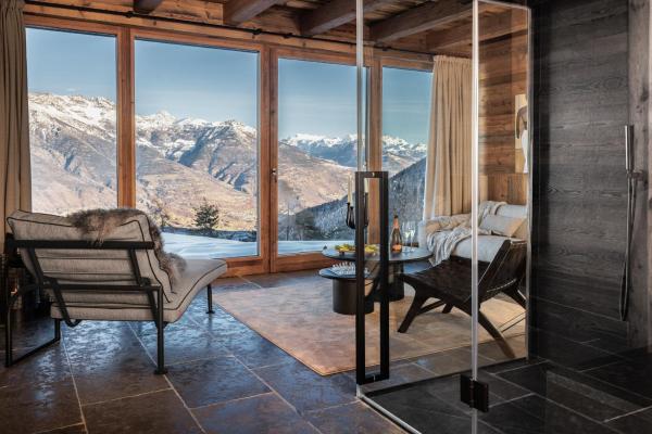 Hellochalet Chalet Les Fleurs - Scenic Alpine Escape 70 Metres From The Cable Car - Aosta