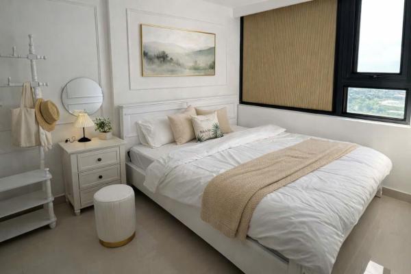 Hue Oi Homestay - Spacious 3-bedroom Apartment With Balcony & Pool - Hương Thủy