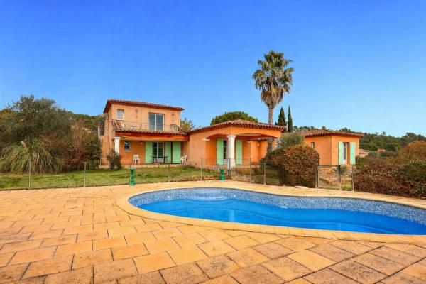 La Villa Des Vignes - Climatisée Avec Piscine - Brignoles