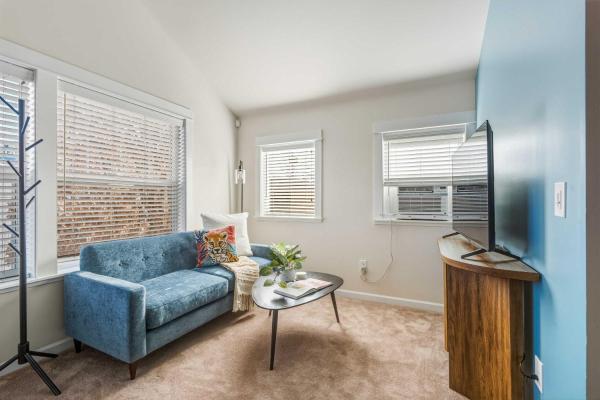 Sun-drenched Slabtown Loft Studio - Goose Hollow Foothills League - Portland