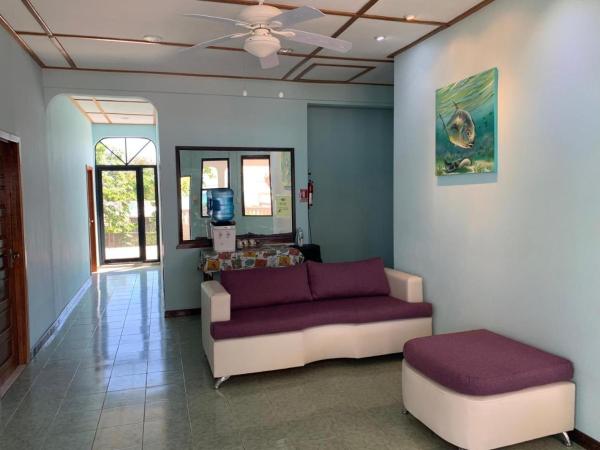 Fernando's Seaside Guest House - Belize
