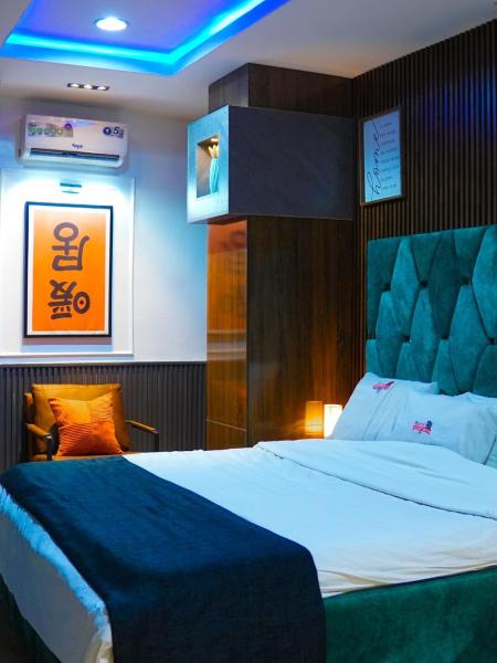 Suite De Paris - Abuja