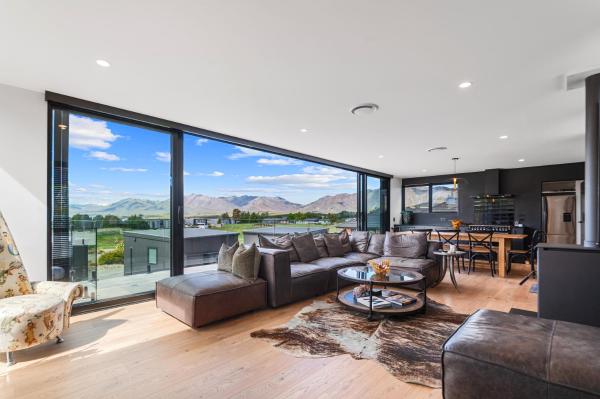 Farmview Lodge - Lake Tekapo Luxury - Lake Tekapo, New Zealand