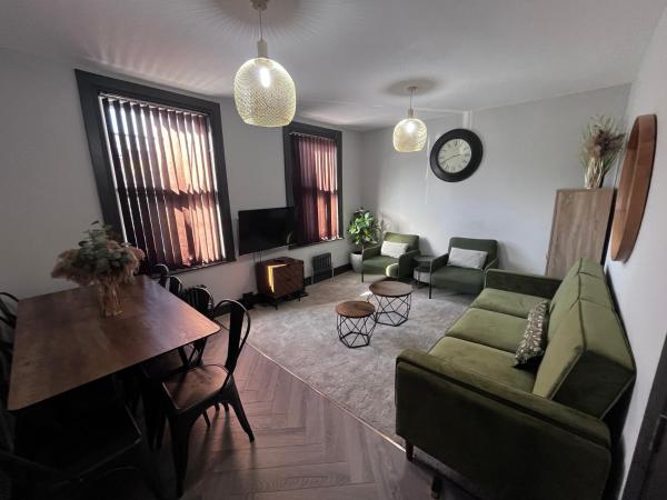 Fabulous 3 Bed Apartment - Near Excel - Sleeps 6 - 8 - Londres