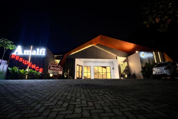 Djuragan Kamar Amalfi Papandayan - Semarang