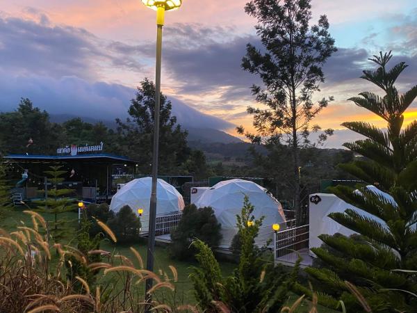 เขาค้อเดย์แคมป์ - Thaïlande