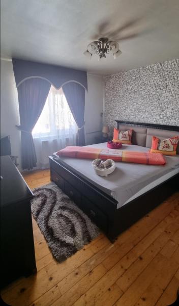 Apartament 3 Camere Central Decomandat Lux - Oradea