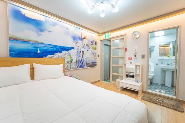 Pet-friendly Gwangalli Beach Stay, 2 Guests, Self Check-in - Busan