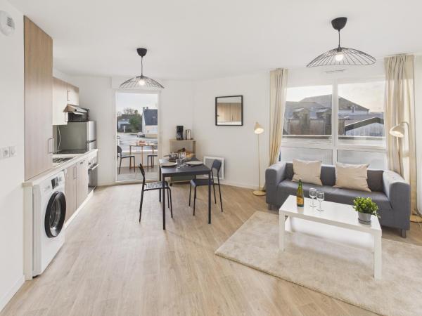 Plein Centre Ville - Appart Pour 2 Avec Balcon - Pont-l'Abbé