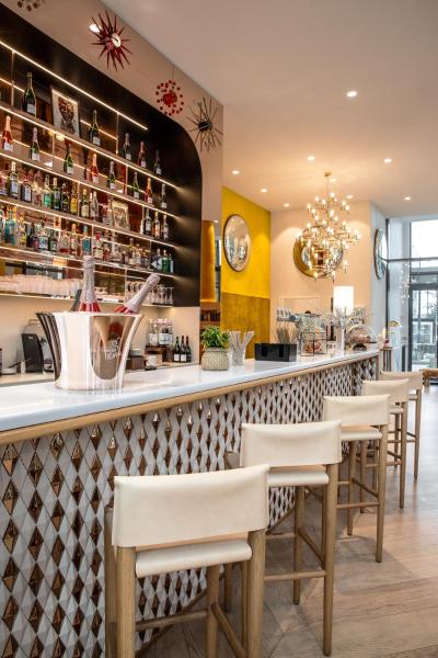 Hôtel Kyriad Prestige Paris Asnieres - Saint-Denis, France