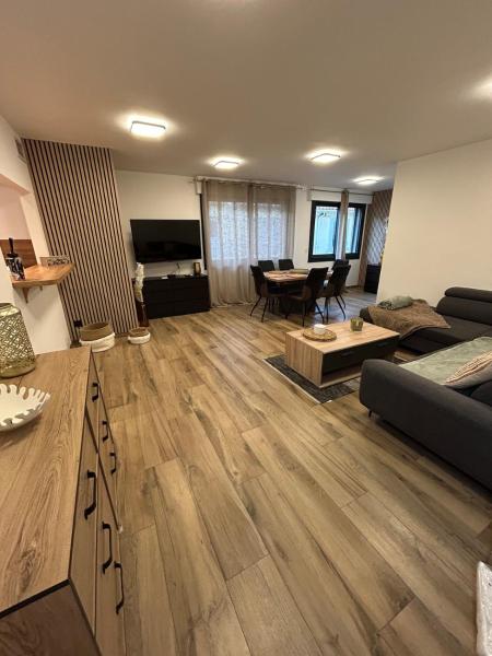 Carpe Diem T4 Centre Ville Climatisé Garage Rénové - Sauvian