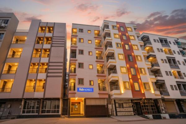 Fabhotel Golden Eagle Executive - Pune