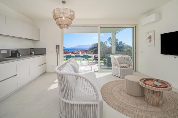 Cala Sole Suite - By And Service - Golfo Aranci