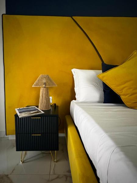 Roda Apartments - Naples
