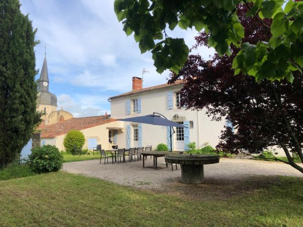 La Vieille Cure, Spa, Wifi à 20 Min Des Plages - Vendée