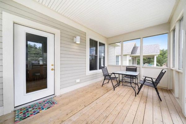 40 Meadow View - Prince Edward