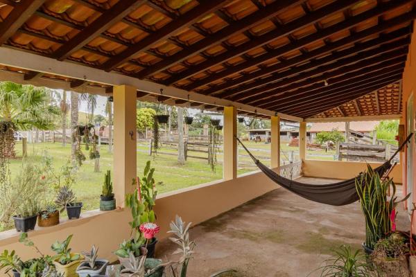 Chacara Com Piscina E Churrasqueira Em Lagoinha - Lagoinha