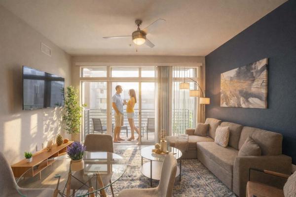Modern 2bd Dt - Balcony, Gym, W-d, Parking - Sleeps 8 - Phoenix, AZ