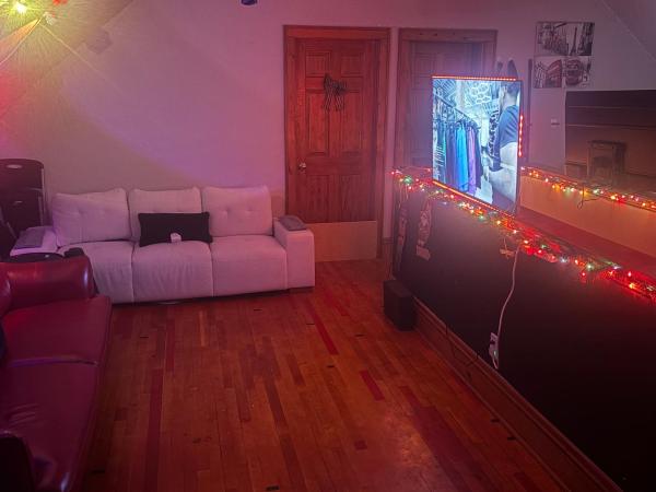 Perfect 2-bedroom Apartment With Ac In Adorable Minneapolis - Minneapolis, MN