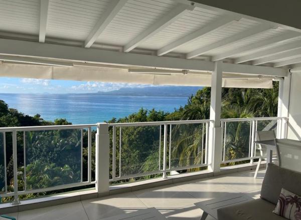 Maison Chaleureuse Avec Vue Mer Imprenable - Guadeloupe