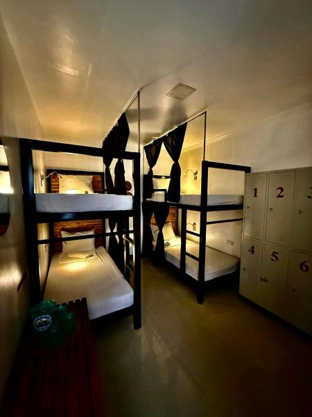 Bakawan Hostel - Coron